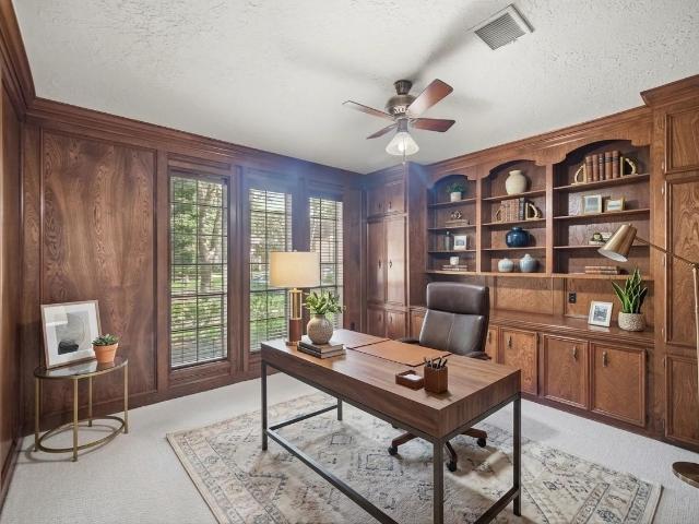 8417 Crescent Wood Lane