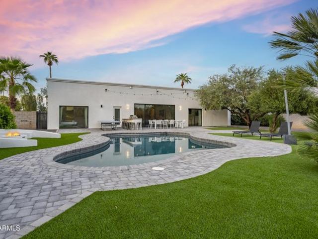 8417 E Cactus Rd, Scottsdale, AZ 85260
