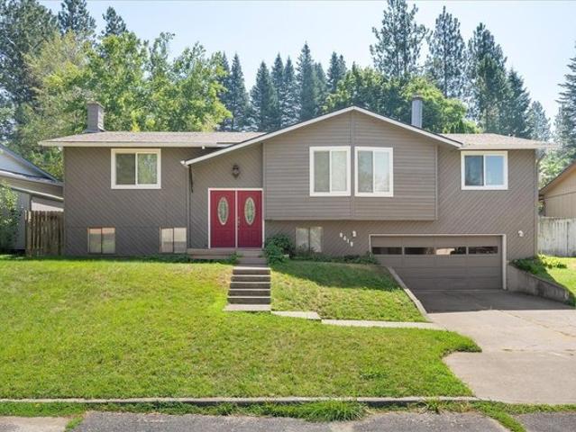 8418 N General Grant Way, Spokane, WA 99208