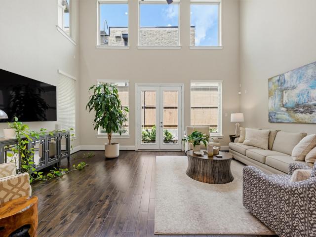 8418 Oak Leaf Point Dr, Houston, TX 77055 | MLS #84284