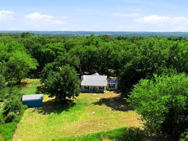 8418 County Road 3613, Murchison, TX 75758