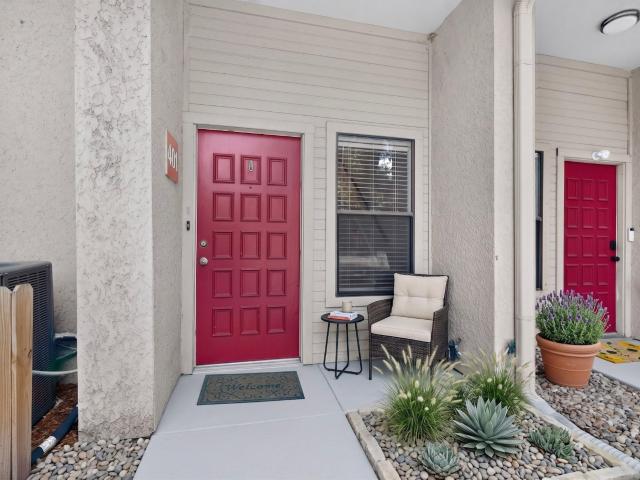 8418 Fathom Cir # D401