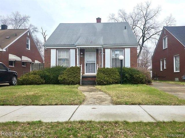 8418 Grandville Ave, Detroit, MI 48228