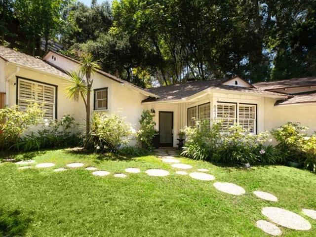 8418 Lookout Mountain Ave, Los Angeles, CA 90046