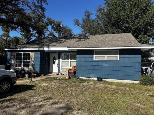 8418 Sonneville Dr, Houston, TX 77080
