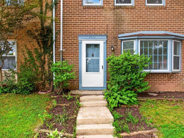 8418 Towne Crest Court