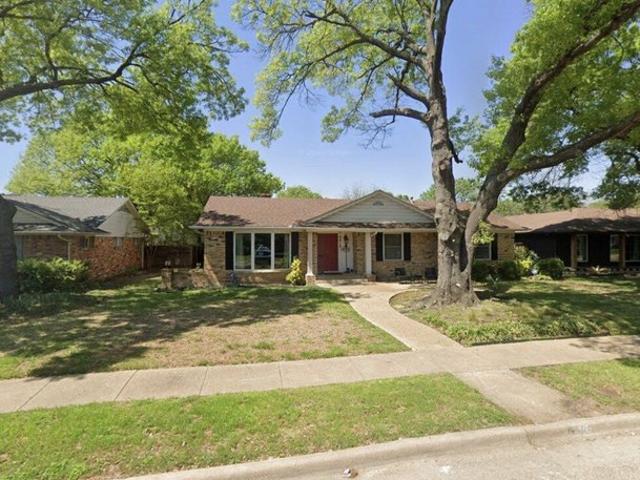 8419 Bocowood Dr, Dallas, TX 75228