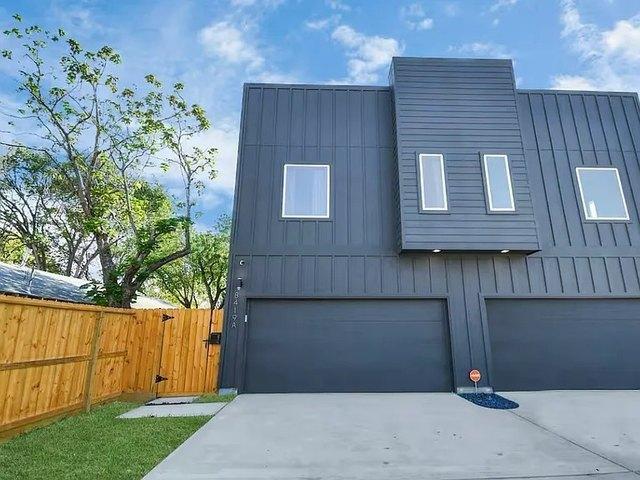 8419 Woodward St Unit A /B, Houston, TX 77051