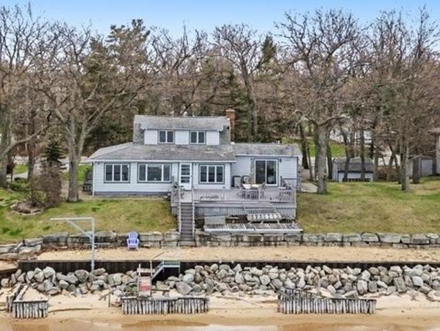 8410 Crescent Beach Rd, Sand Point, MI 48755