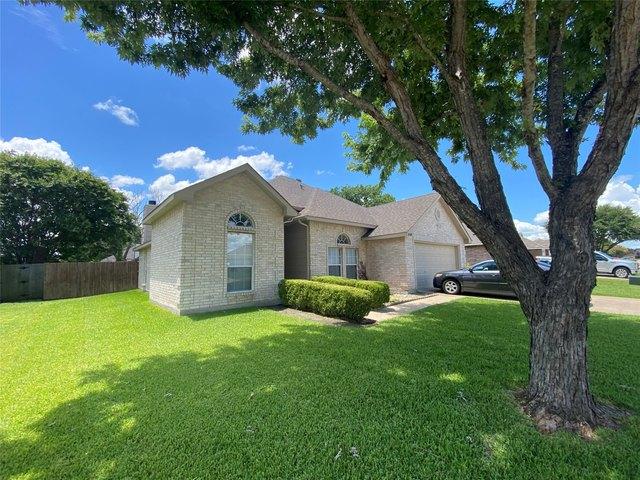 8410 Holland Ave, Rowlett, TX 75089