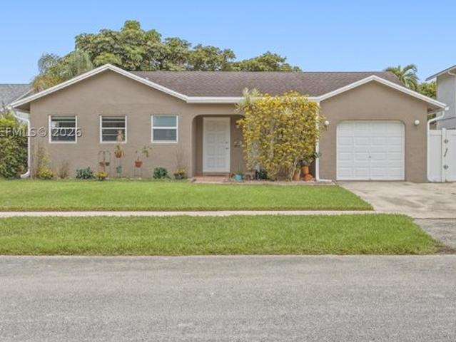 8410 SW 20th St, North Lauderdale, FL 33068