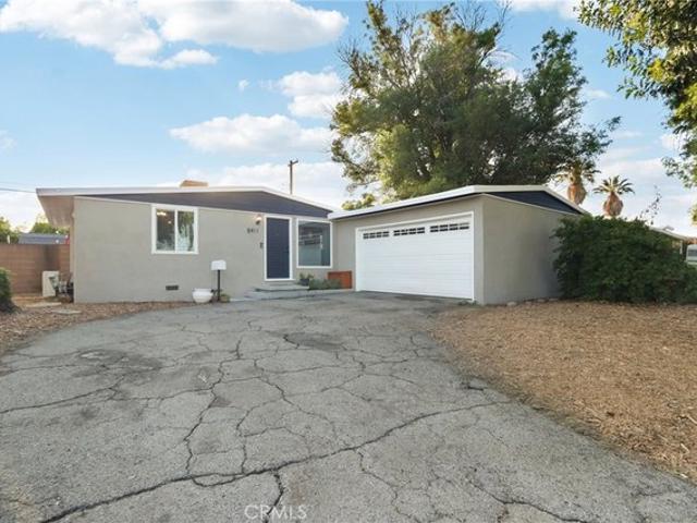 8411 Mammoth Ave, Panorama City, CA 91402