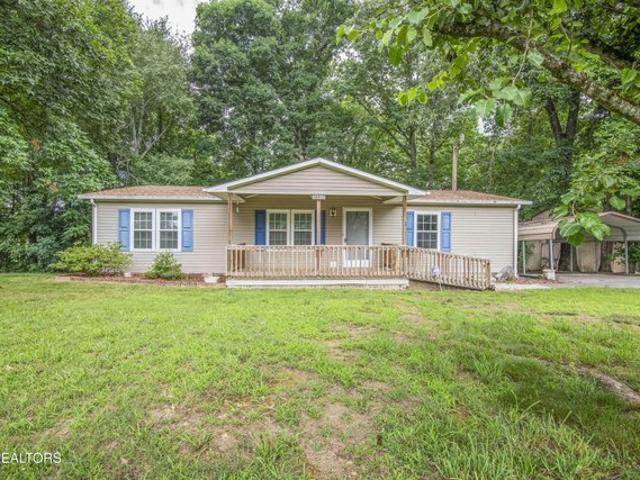 8411 Bowman Hollow Rd, Powell, TN 37849
