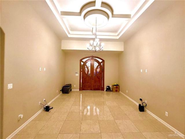 8411 Sunrise Lane