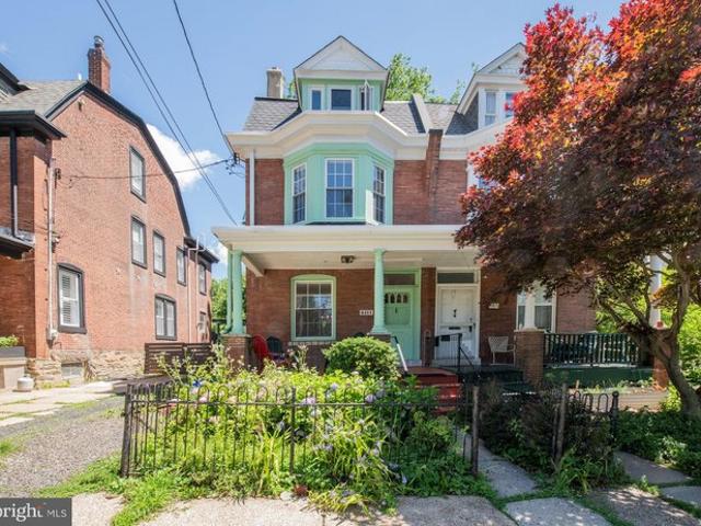 8411 Shawnee St, Philadelphia, PA 19118