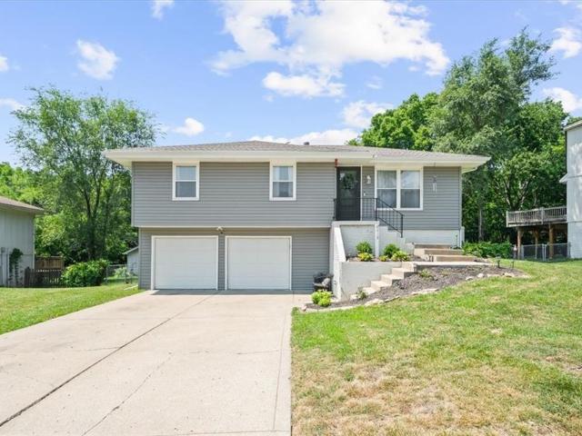 8412 NW Atkins Court