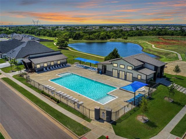8412 NW 153rd Street