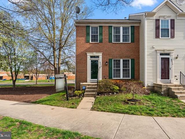 8412 Old Colony Dr S, Upper Marlboro, MD 20772