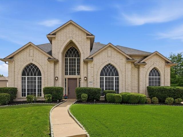 8412 Island Ct, Fort Worth, TX 76137