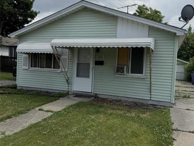 8412 Stephens Rd, Warren, MI 48089