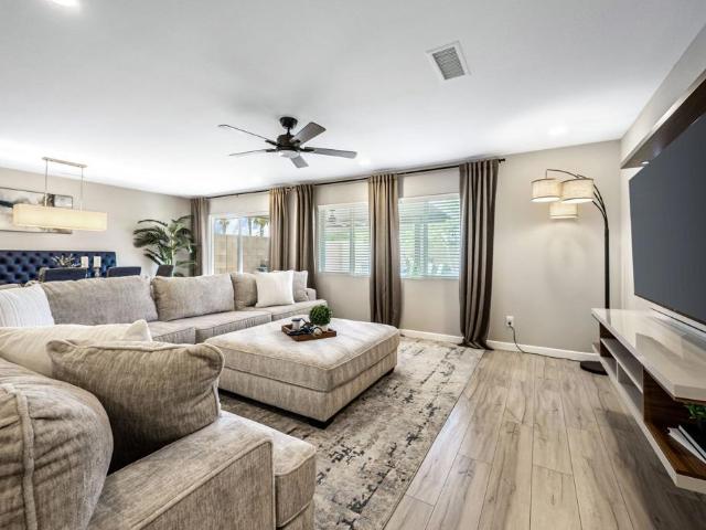 84131 Azzura Way
