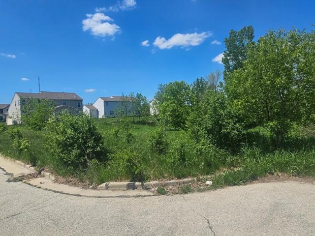 8413 N 99th St, Milwaukee, WI 53224 | MLS #1876 | Compass