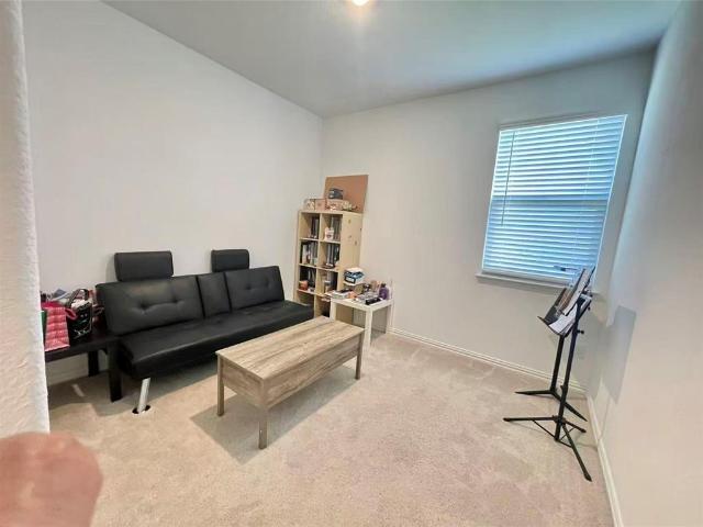 8413 Butterfly Lane