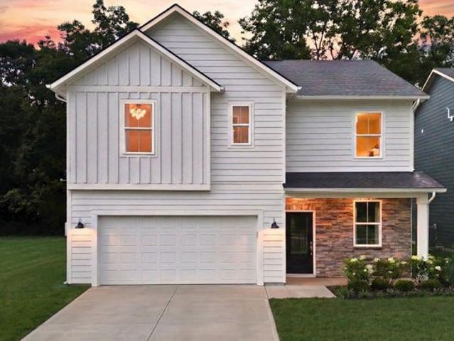 8413 Hollis View Way, Louisville, KY 40214
