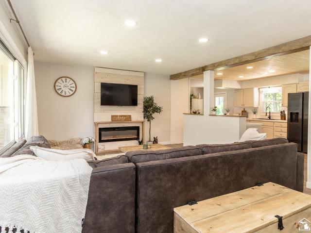 8413 Summerfield Road