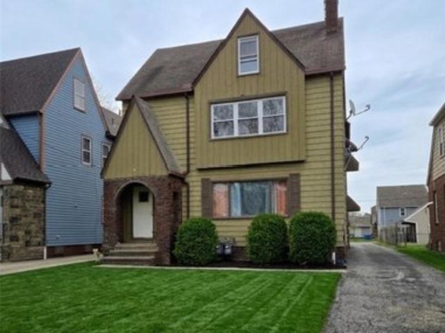 841 Hoover Ave, Cleveland, OH 44119