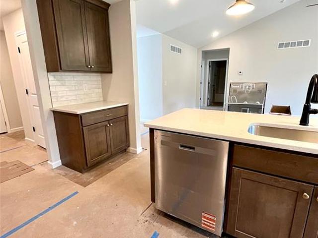 841 Lakeway Dr, Labadie, MO 63055 | MLS #26032