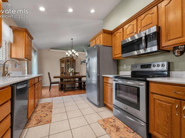 841 S Dogwood Drive