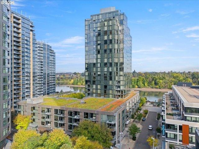 841 S Gaines St Unit 712, Portland, OR 97239