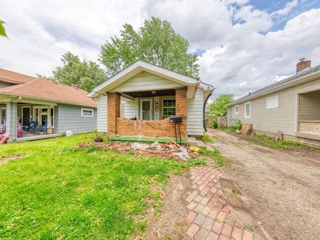 841 S Pershing Ave, Indianapolis, IN 46221