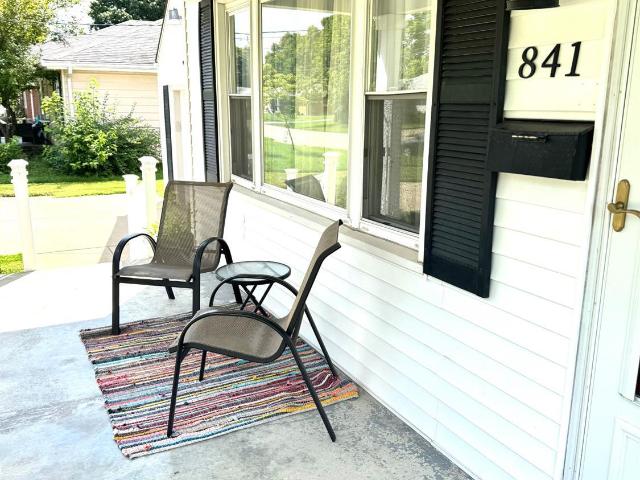 841 Shady Lane