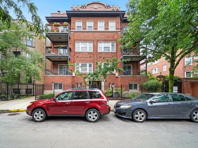 841 W Belle Plaine Ave Unit 3, Chicago, IL 60613