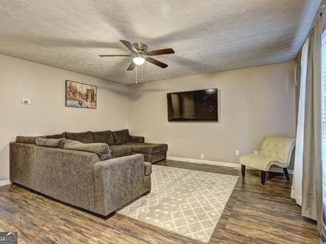 8424 Carlington Lane