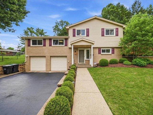 8424 Edwood Rd, Pittsburgh, PA 15237