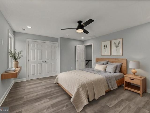 8424 Smallwood Ct, Pasadena, MD 21122
