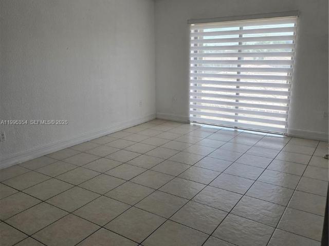 8425 NW 8th St, Unit 409, Miami, FL 33126 | MLS #A12018