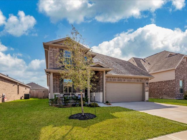 8426 Moonlight Bay Circle