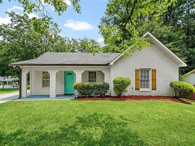 8426 Alden Dr, Riverdale, GA 30274