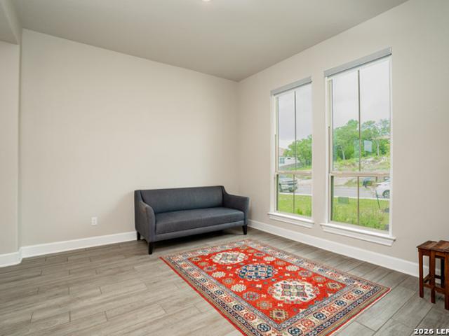 8426 Sierra Hermosa