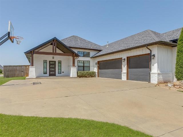 8429 NW 133rd Street