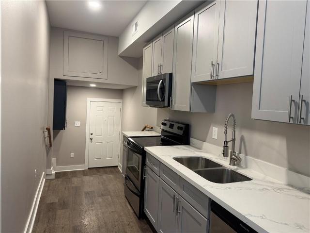 8429 Apple Street # 1B