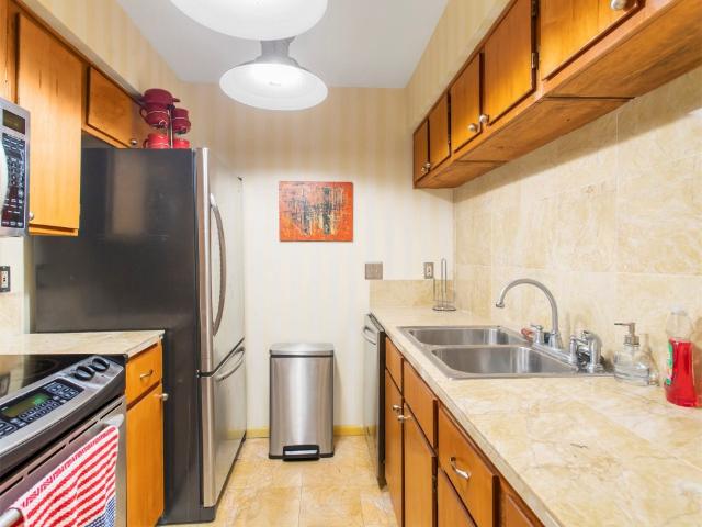 8429 Hearth Dr, Unit 3, Houston, TX 77054 | MLS #33511