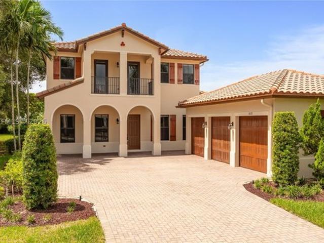 8420 NW 33rd St, Cooper City, FL 33024