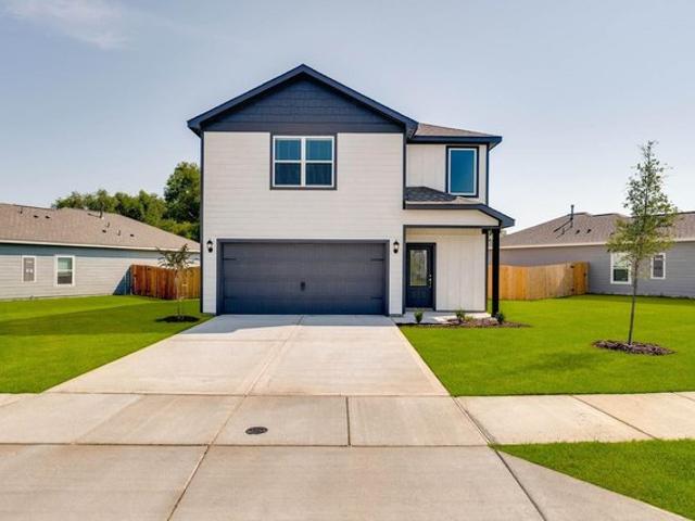 8420 Fort Benton Dr, Ponder, TX 76259