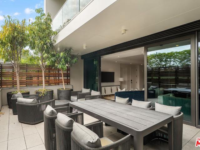8420 Sunset Blvd, Unit 405, West Hollywood, CA 90069 | MLS #26859