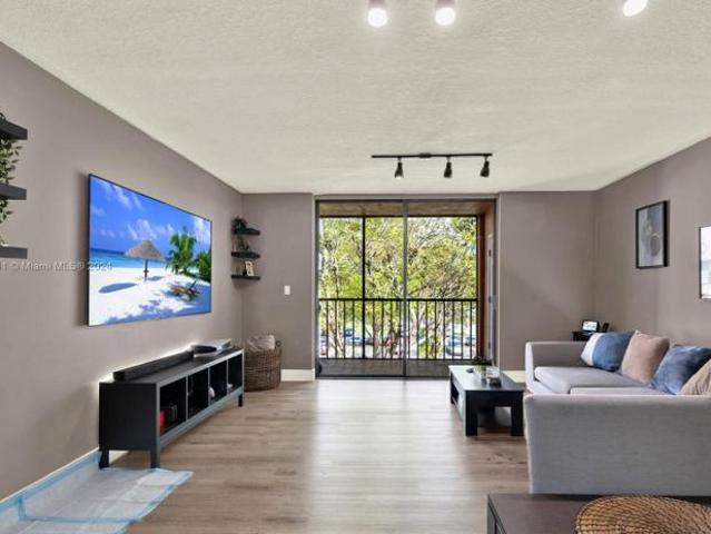 8420 SW 133rd Avenue Rd #416, Miami, FL 33183